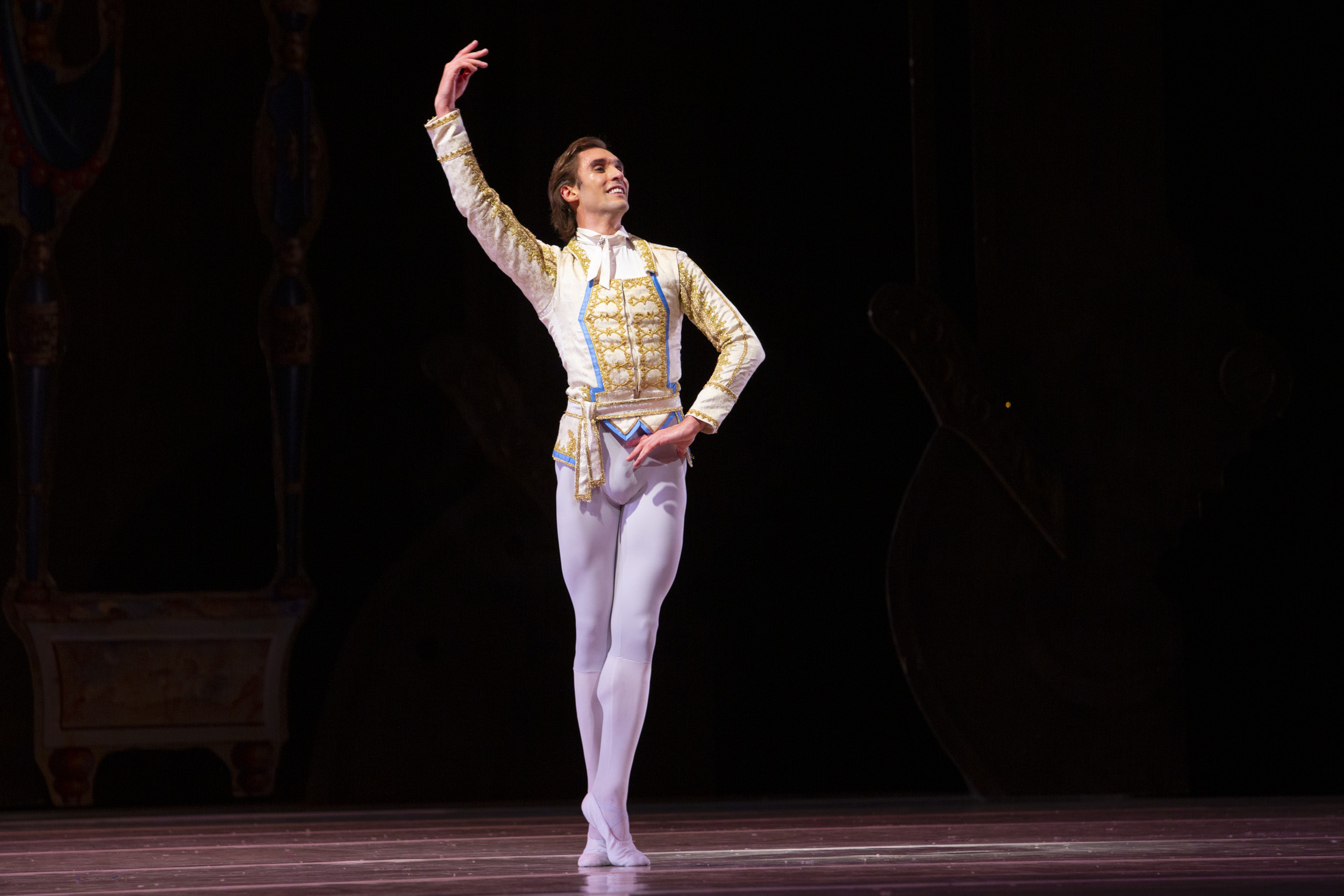 Marco Esposito : Teatr Wielki Opera Narodowa